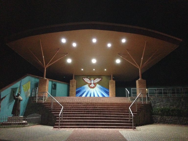 Our Statue of The Divine Mercy | CANA